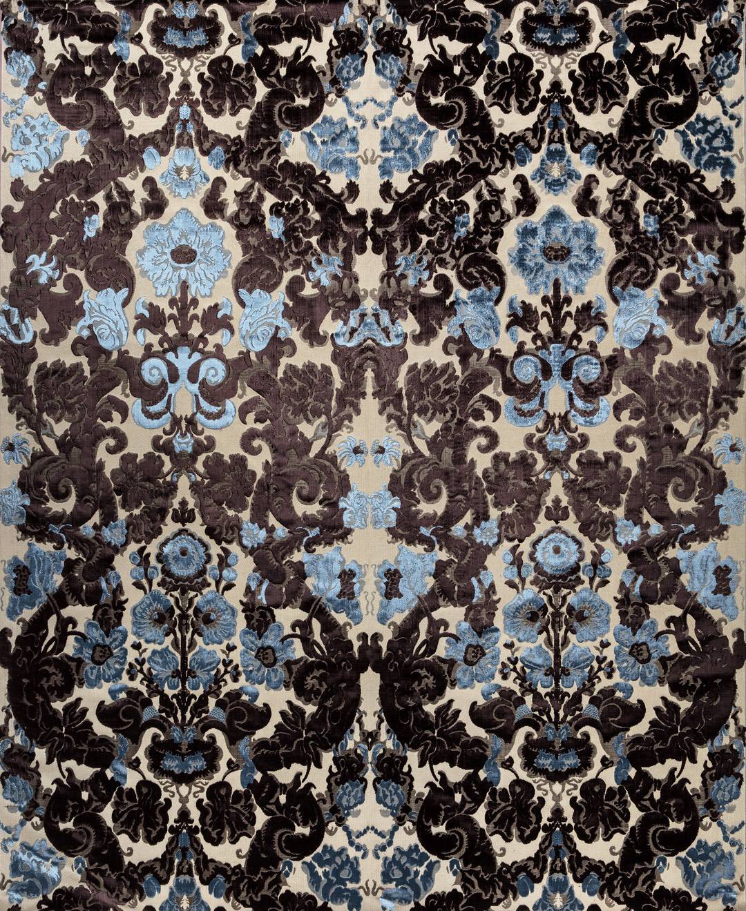 Jardinière Velvets: A Burst of Color